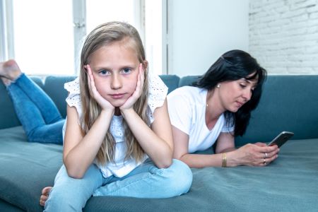 How Being Distracted Can Affect Child Time-Sharing In Fort Lauderdale